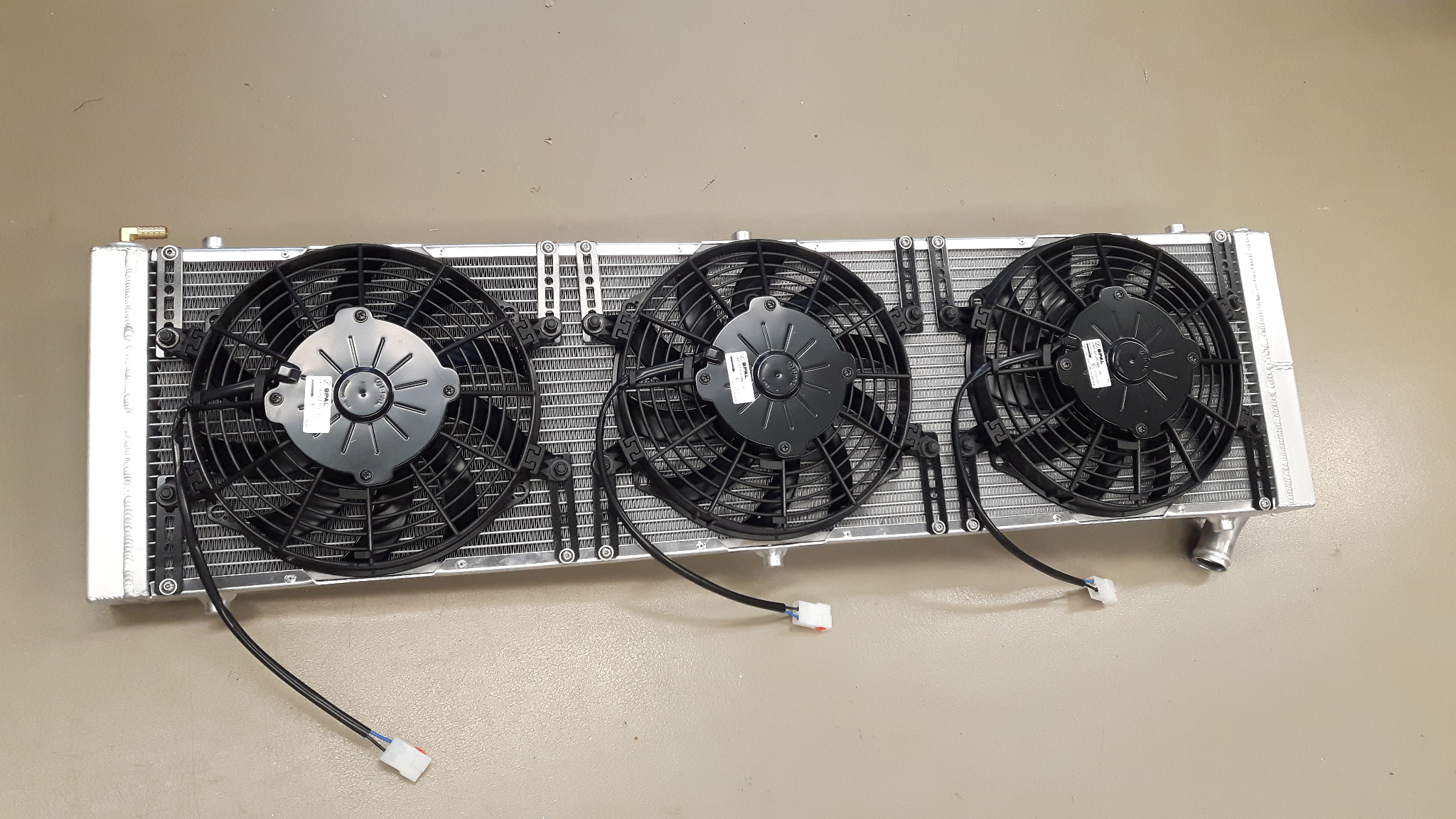 Can-am Maverick X3 rear mount cooling kit inclusive assembling Parts ...